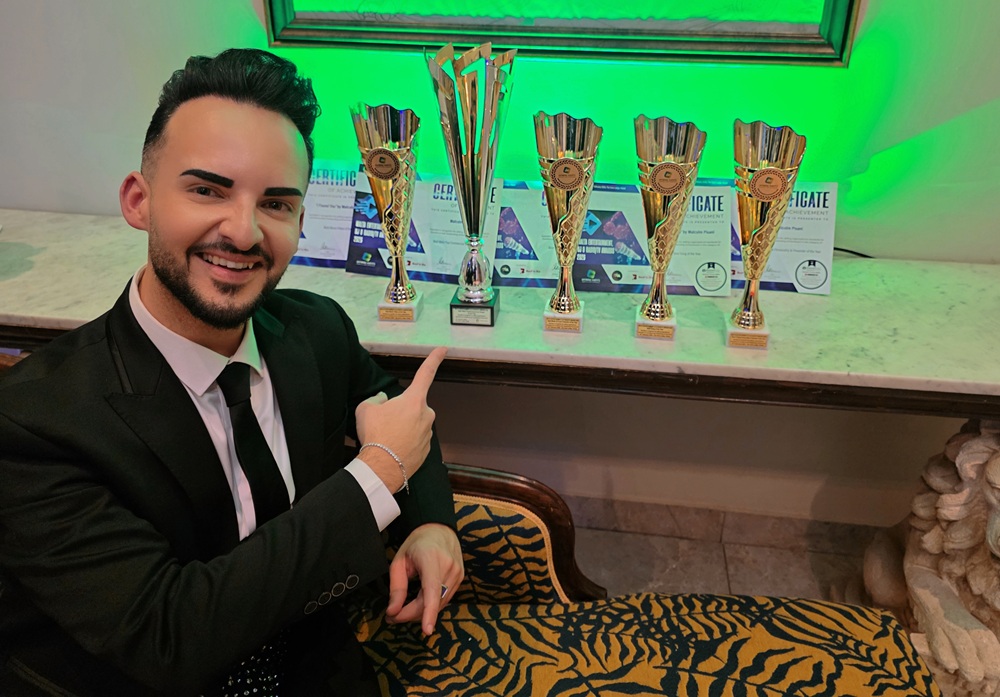 Singer Malcolm celebrates 20 years in music with five awards - TVMnews.mt