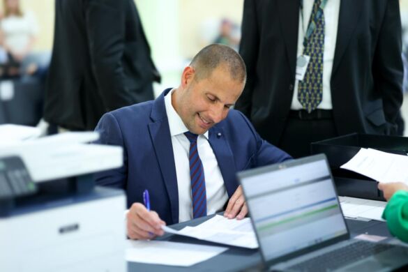 Il-PM iħabbar li ntlaħaq ftehim ma' BP għall-provvista tal-LNG - TVMnews.mt