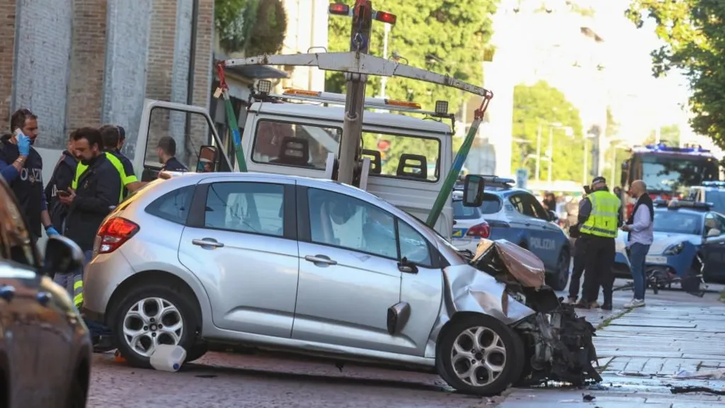Fl-Italja raġel isuq fuq in-nies u jweġġa' 8 persuni - TVMnews.mt