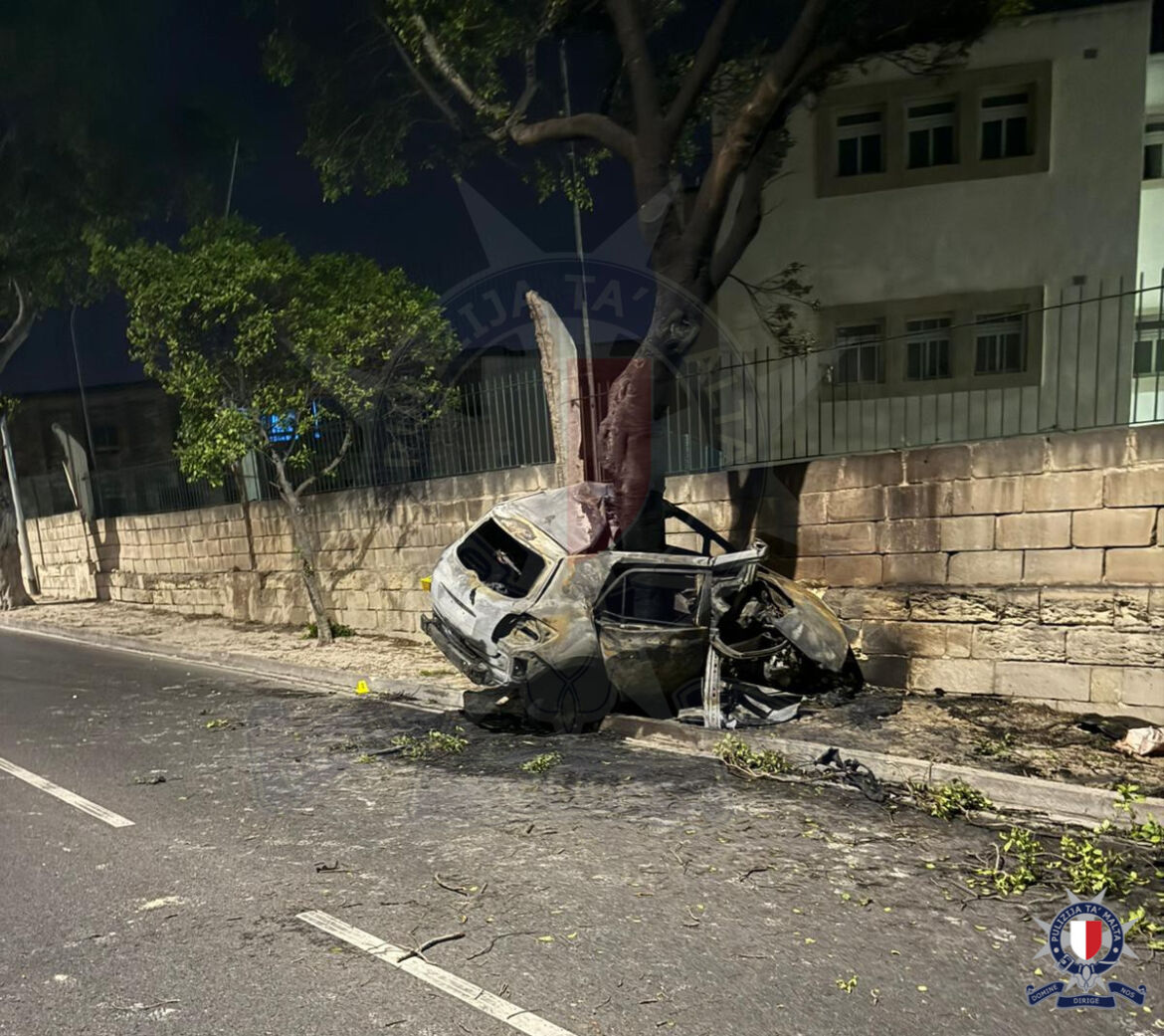 Raġel iweġġa' serjament wara li ħabat f'siġra f'Ħal Tarxien - TVMnews.mt