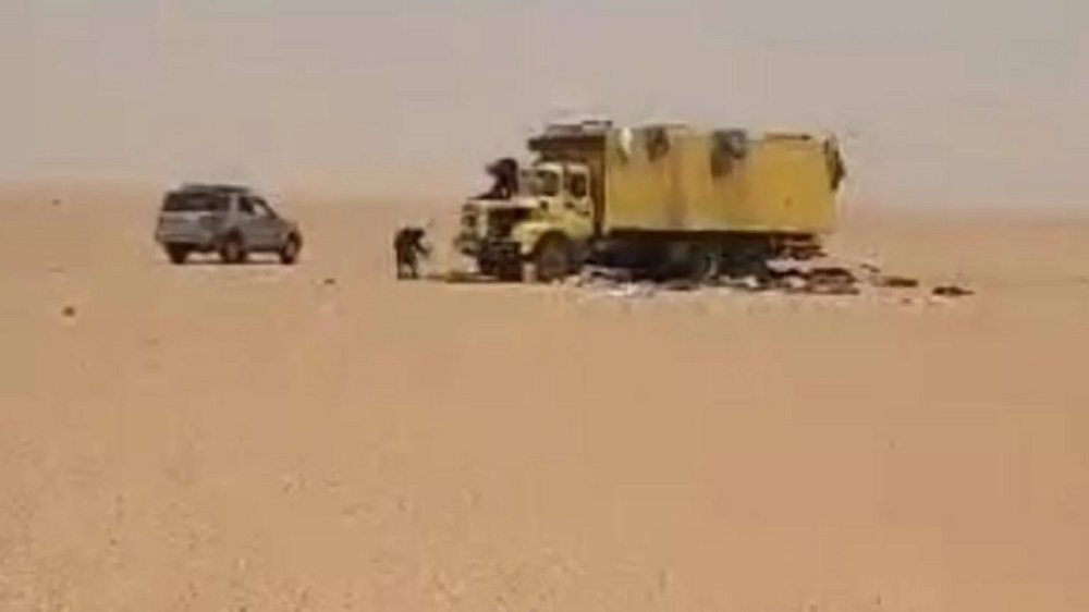 About 49 die of dehydration after their truck stopped in the Sahara ...