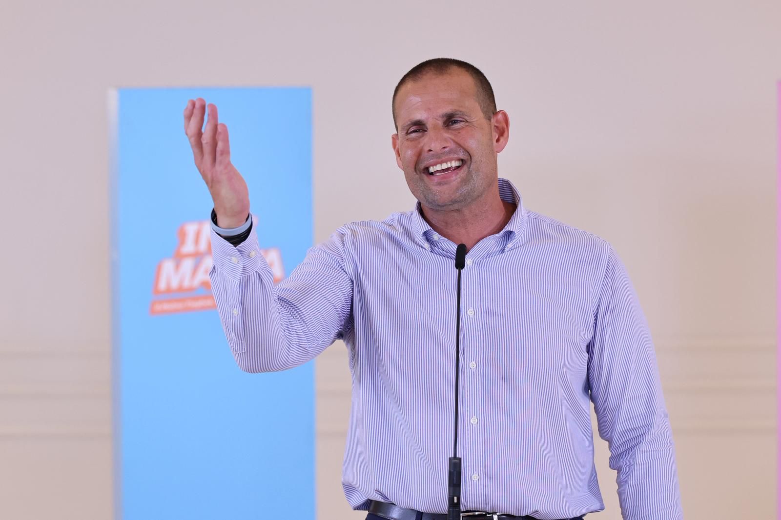 Robert Abela kkonfermat fit-tmexxija tal-PL b'95.3% - TVMnews.mt